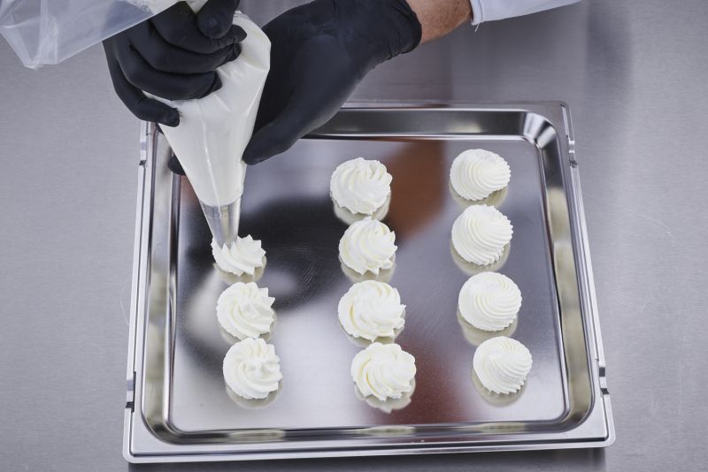 How to Pipe Whipped Cream