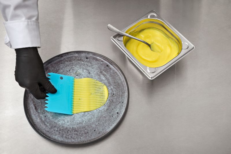 Plating: Oval with Texture