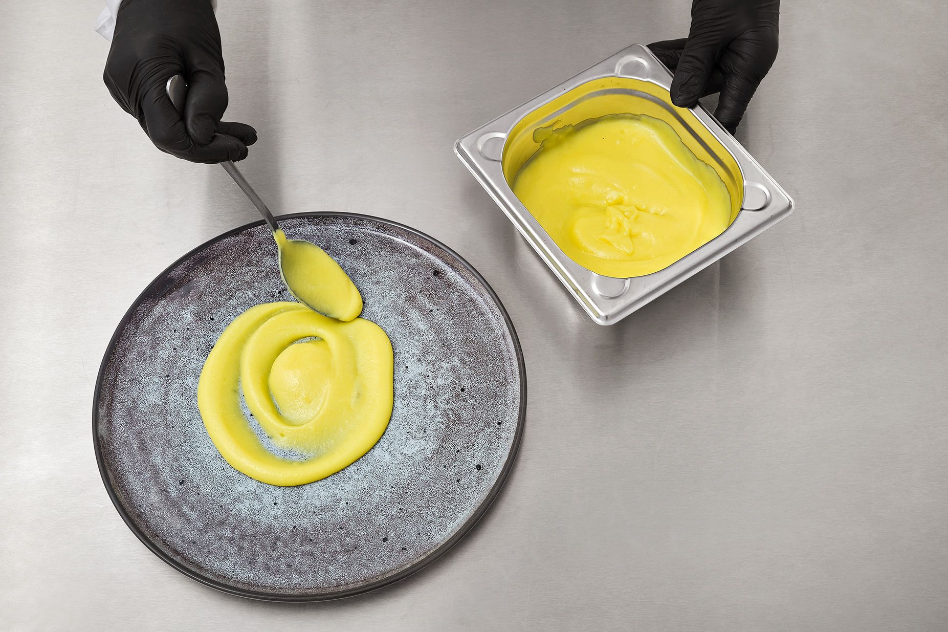 Plating: Circular Swirl