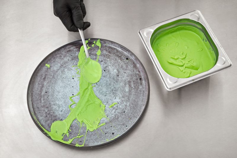 Plating: Artistic Splash