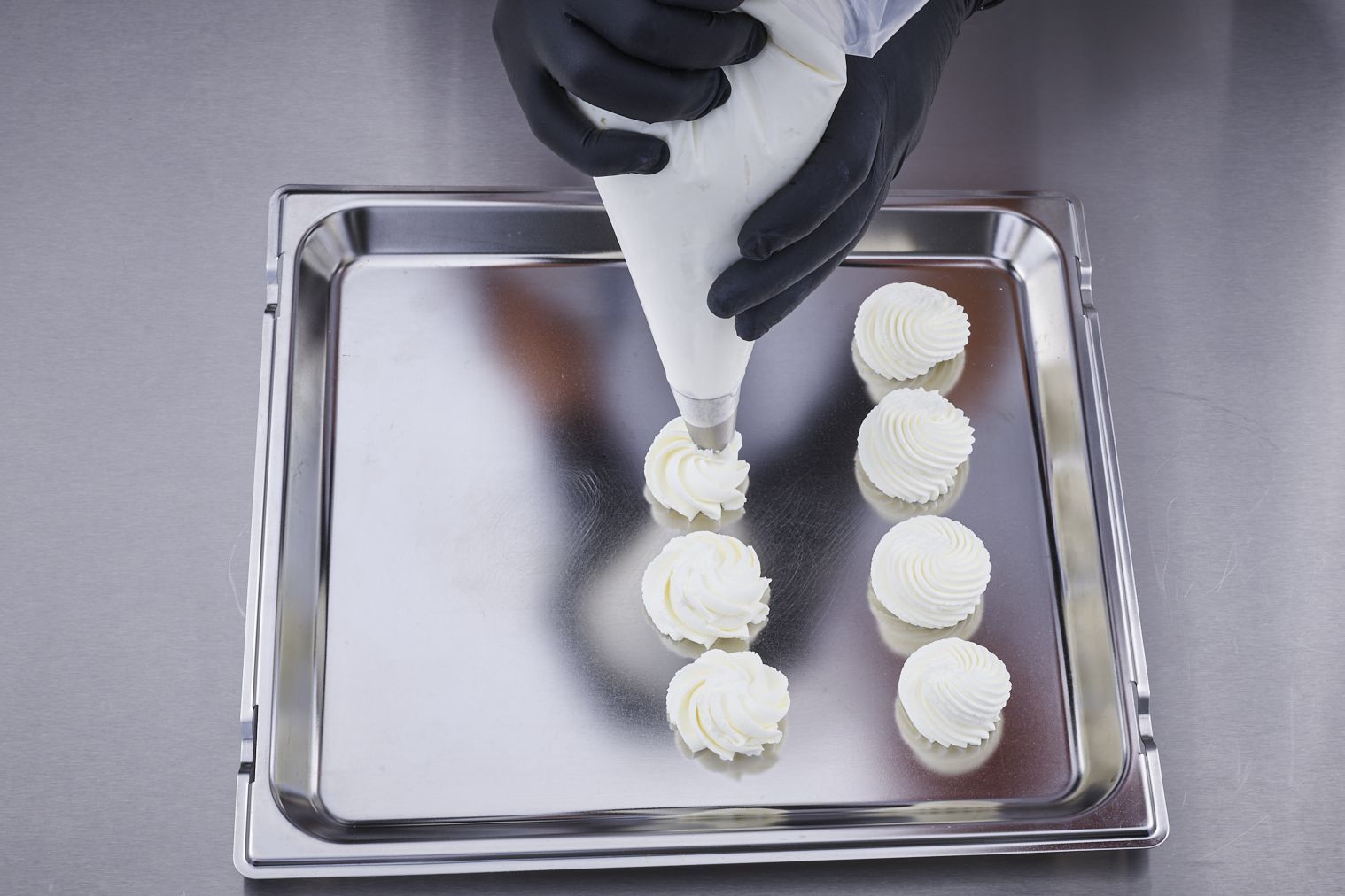 How to Pipe Whipped Cream