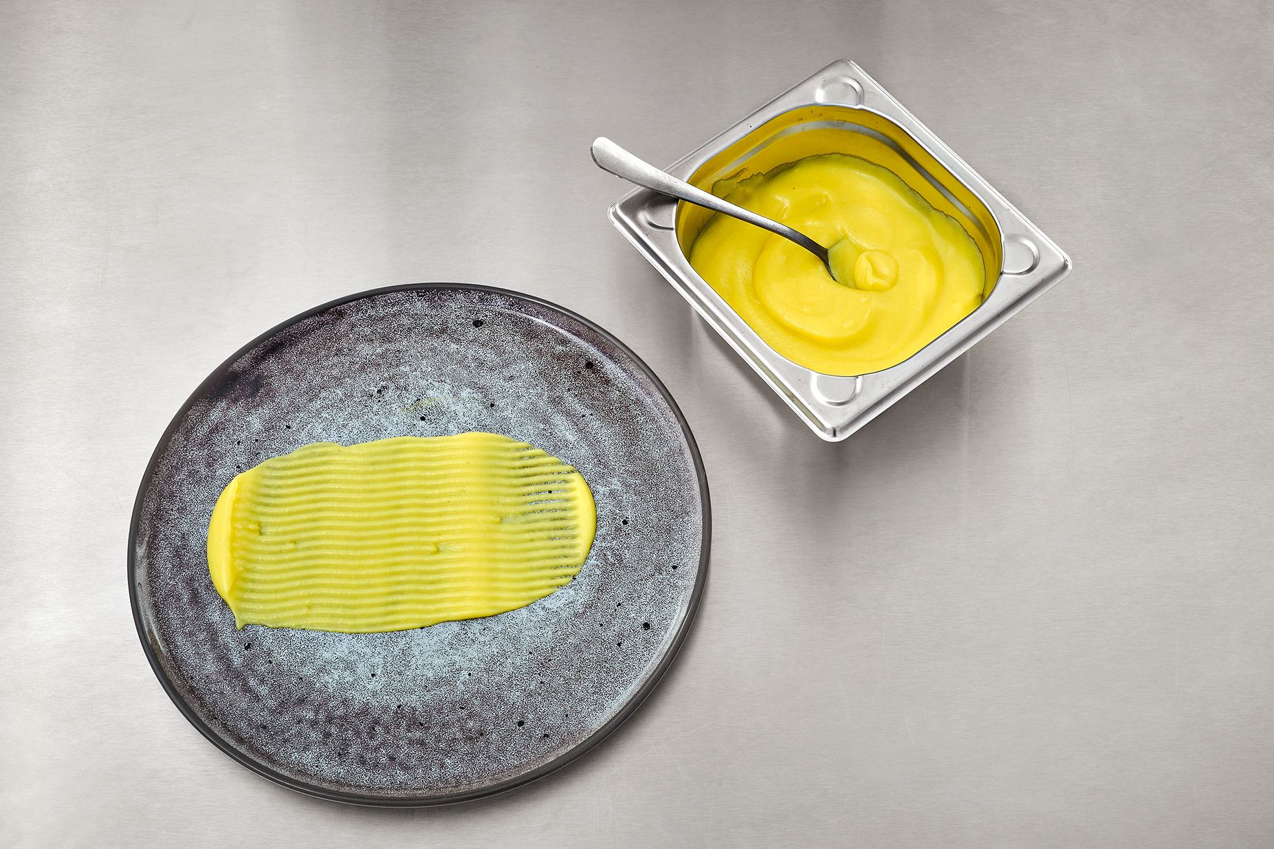 Plating: Oval with Texture